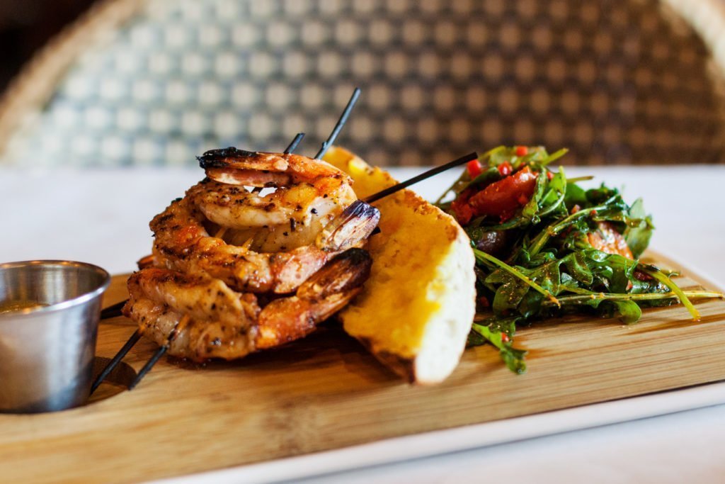 urbain-40-happyhour-shrimp-skewers - Orlando Date Night Guide