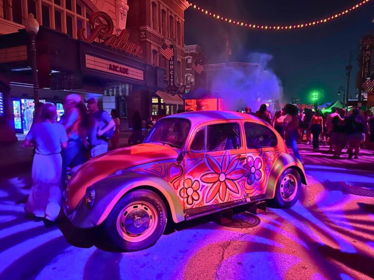 Universal Orlando's Halloween Horror Nights Premium Scream Night ...