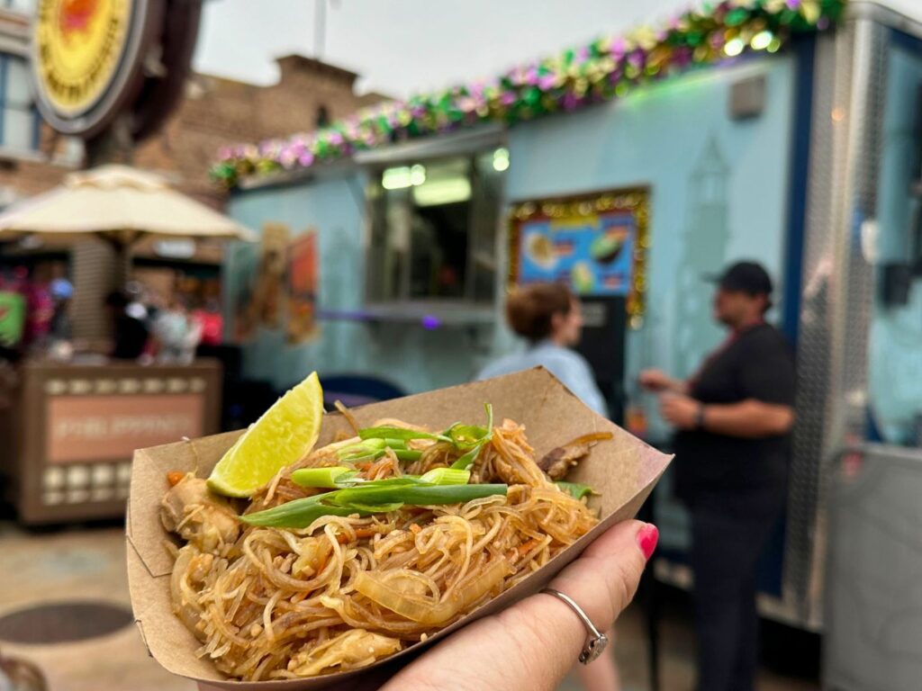 8 MUST TRY Food and Drinks at Universal Orlando Mardi Gras - Orlando ...