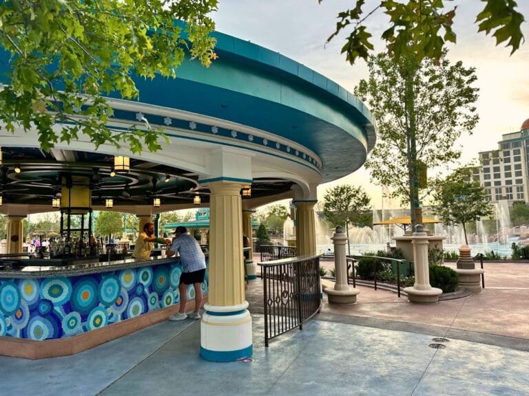 Epic Universe Lounges and Bars for a Romantic Escape